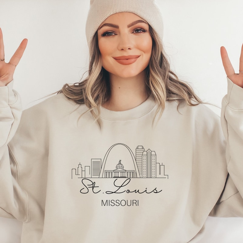 St Louis Gifts for Women - 60+ Gift Ideas for 2024