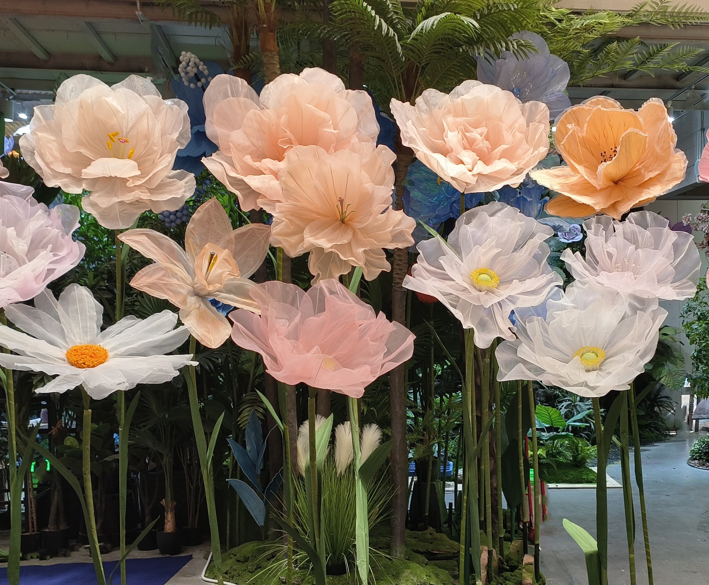 Large Customizable Handcrafted Silk Paper Flowers Oversized Floral ...