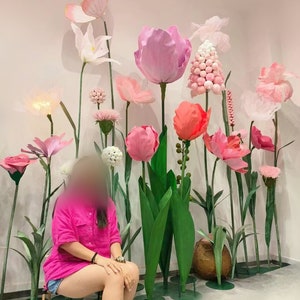 Giant Freestanding Flowers in Paper, Silk, and EVA for Window Displays ...