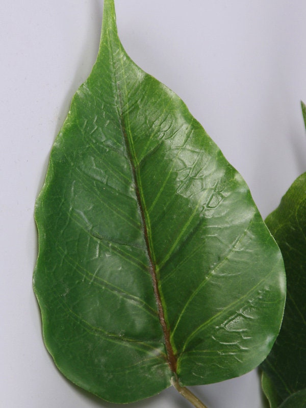 Ficus Religiosa Leafy Branch, Bodhi Foliage Stems, Fake Mulberry Leaves ...