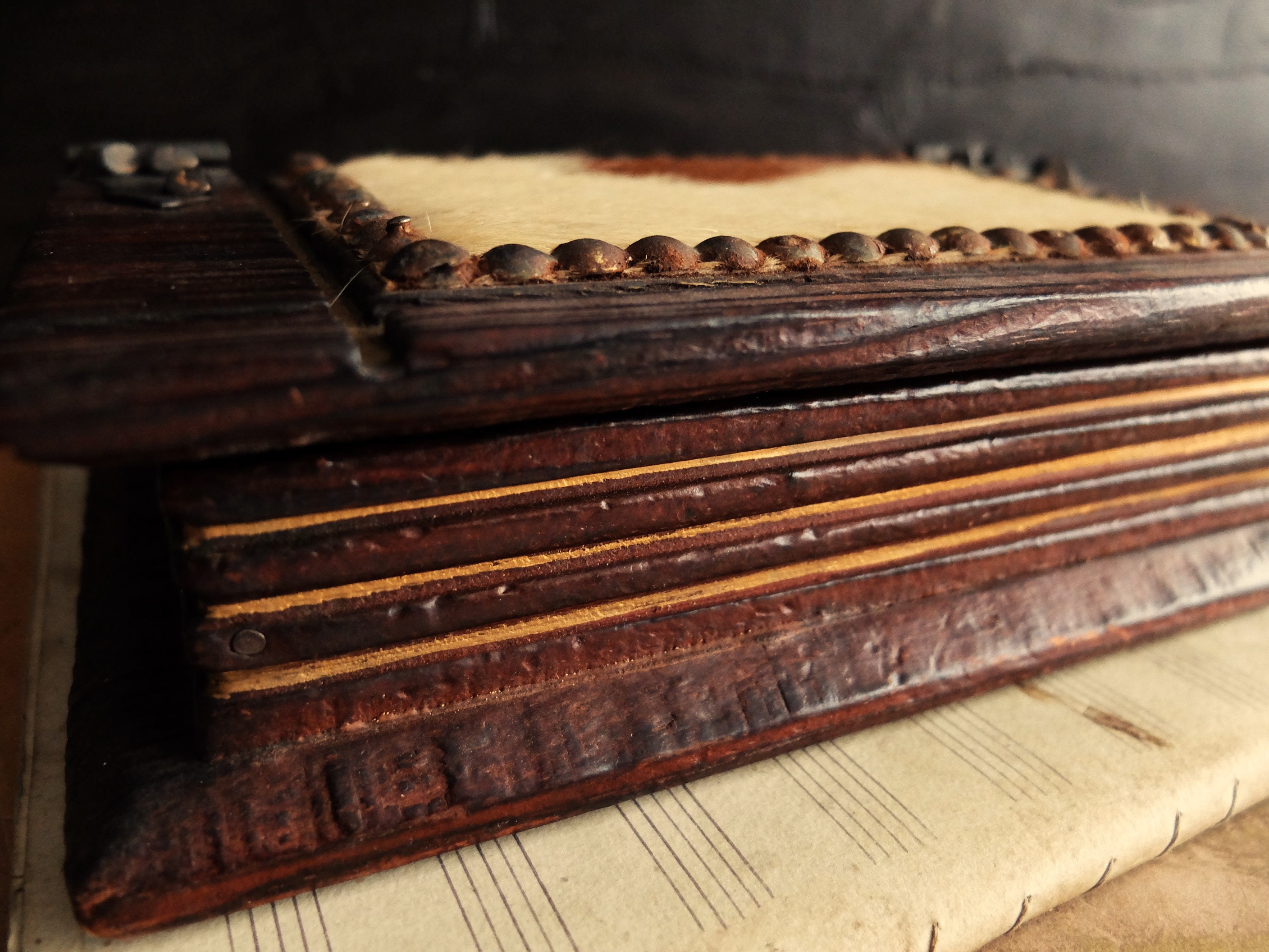 Antique Rustic Box/ Wooden Book Shaped Box/ Handmade Box - Etsy