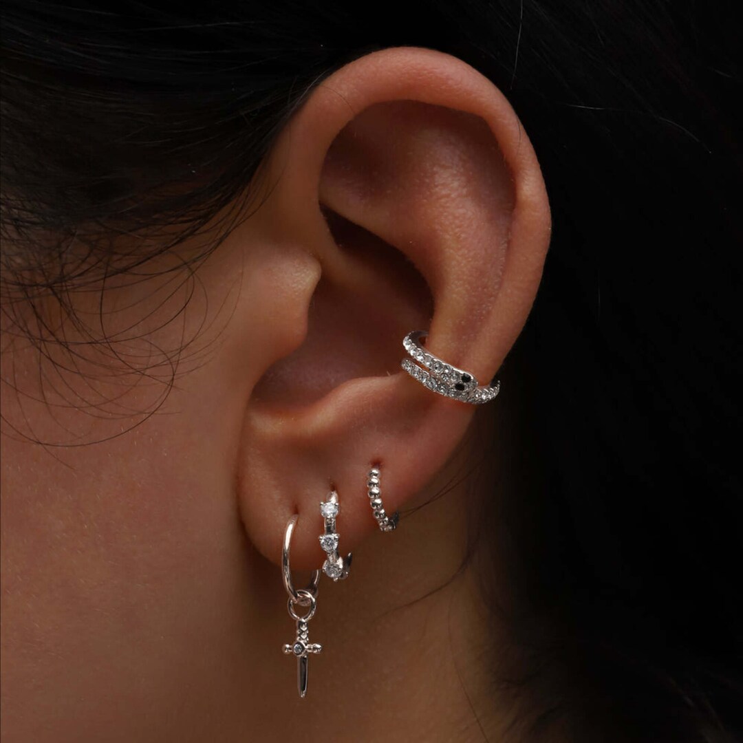 Snake Design Diamond Clicker Piercing, 14K White Gold Conch Snake Hoop ...