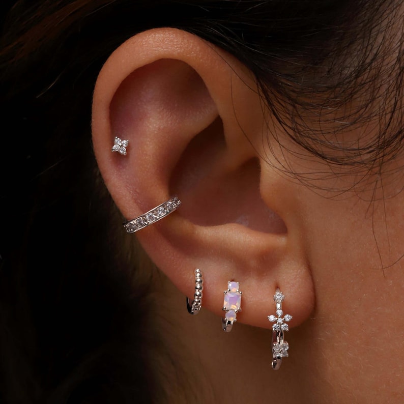 Four Petal Flower Cartilage Piercing, 14k Gold Diamond Clover Shape ...