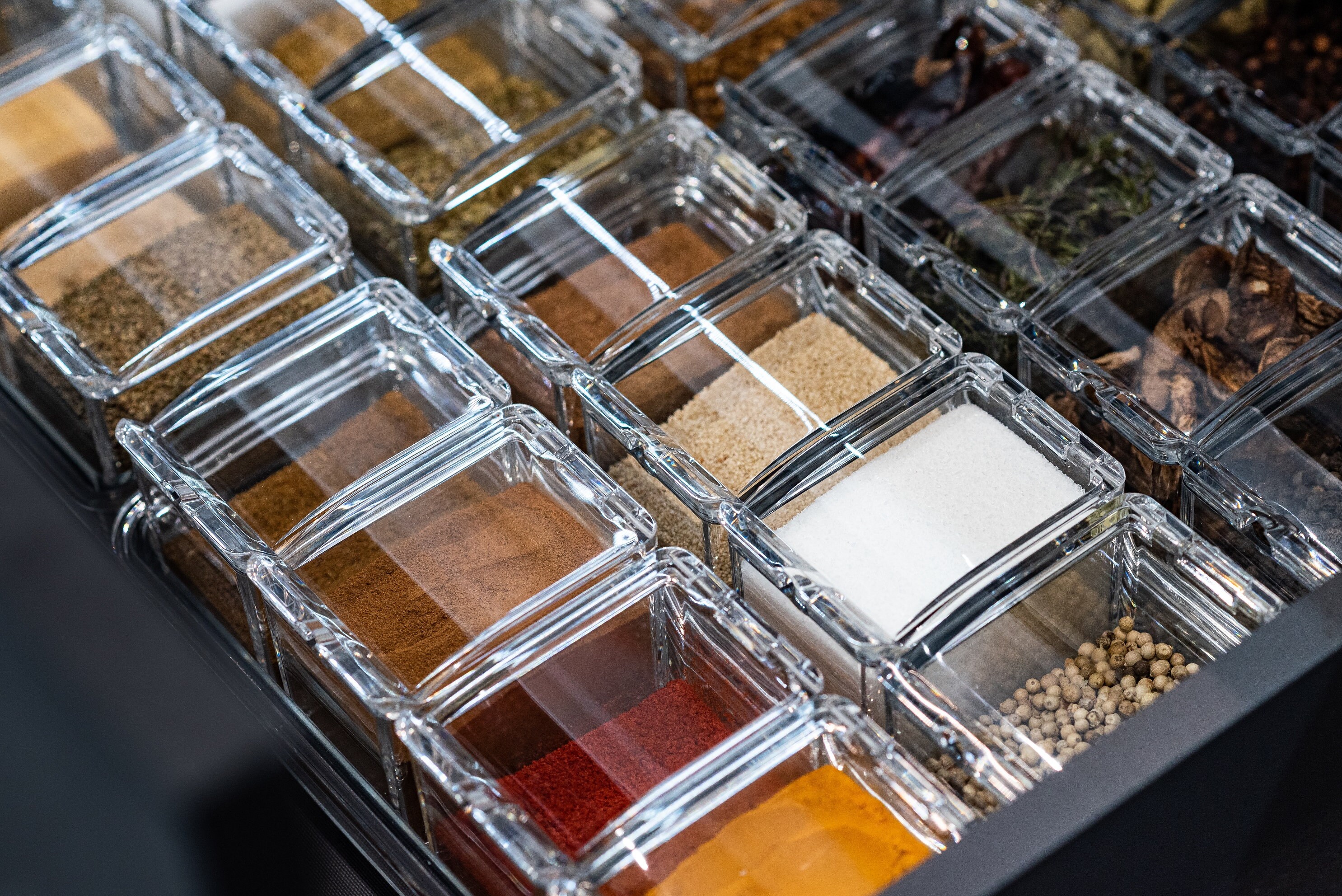 Masala, Spice Storage Container With Labels and 100g Spices in 4 ...