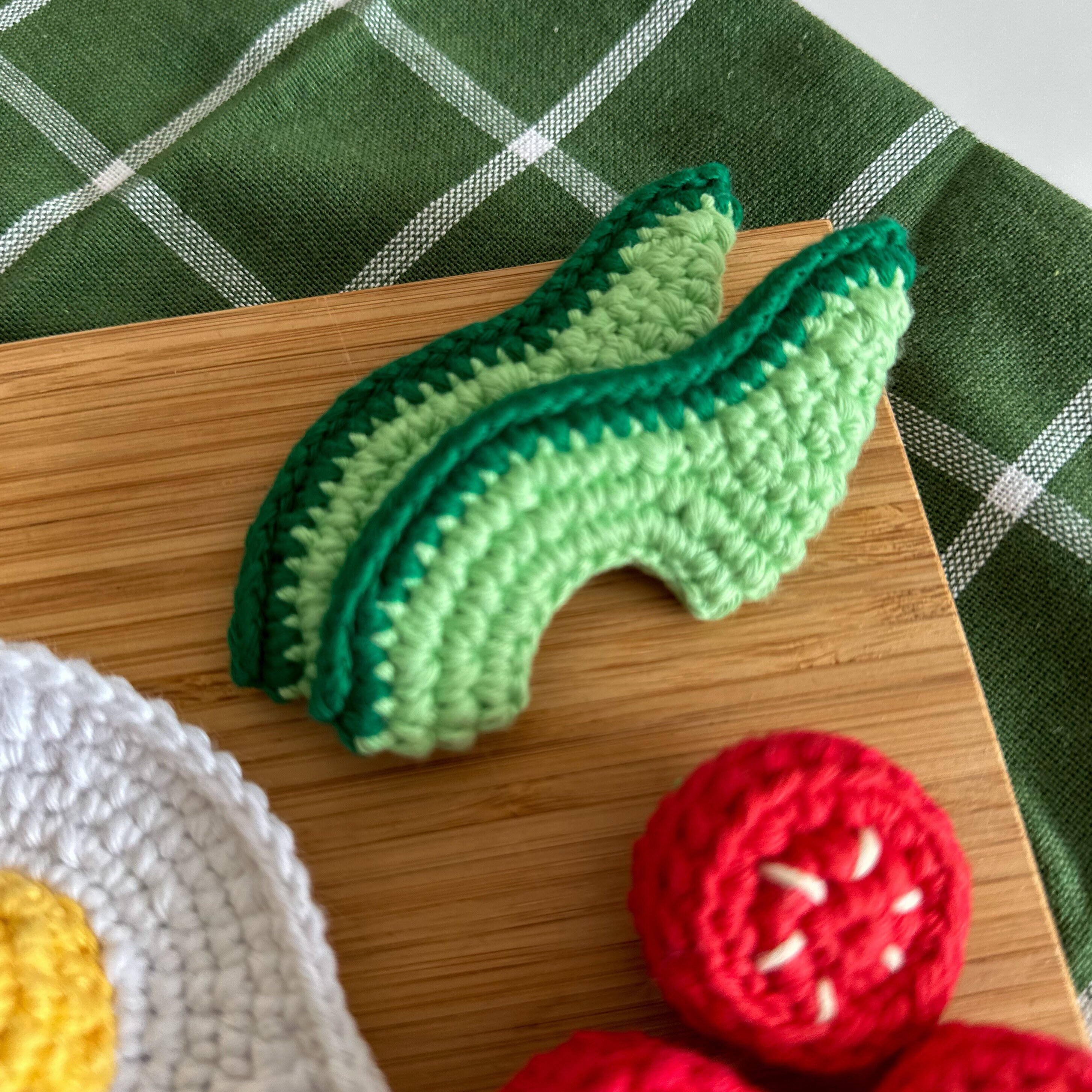 Crochet Avocado Slice for Kids Kitchen. Handmade Cotton Toy for ...