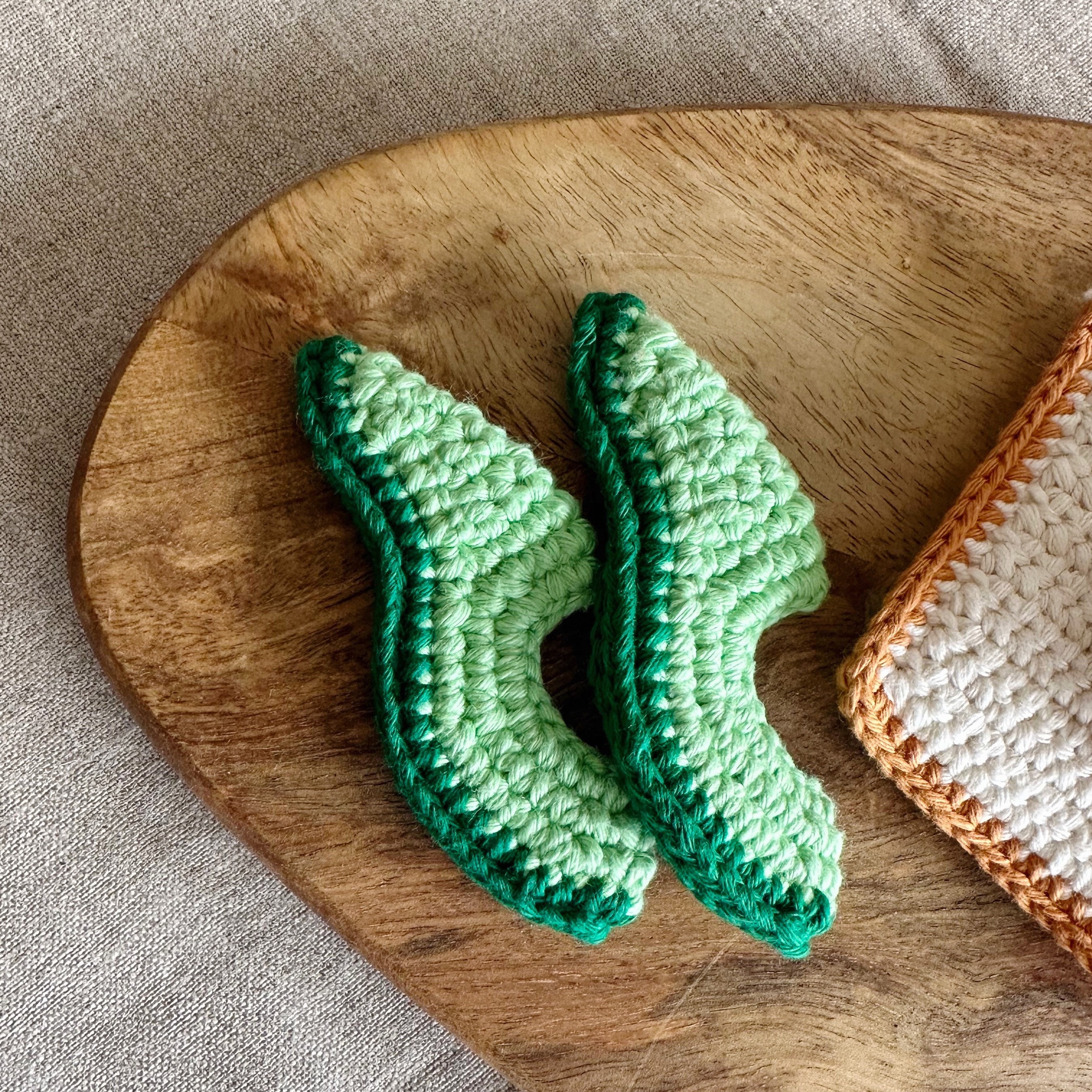 Crochet Avocado Slice for Kids Kitchen. Handmade Cotton Toy for ...