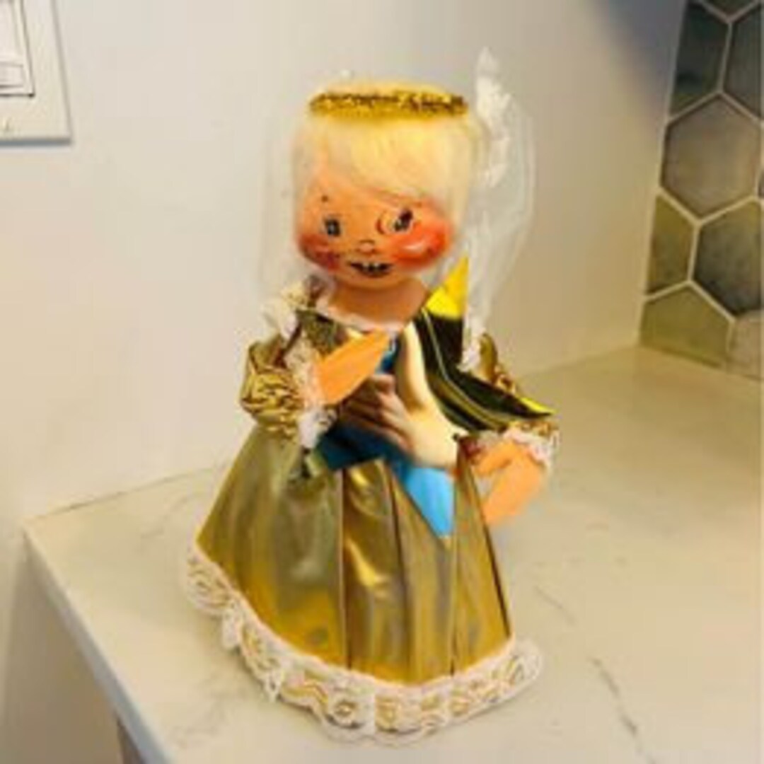 Vintage 1998 Annalee 10” Tree Top Angel in Gold Gown - Excellent ...