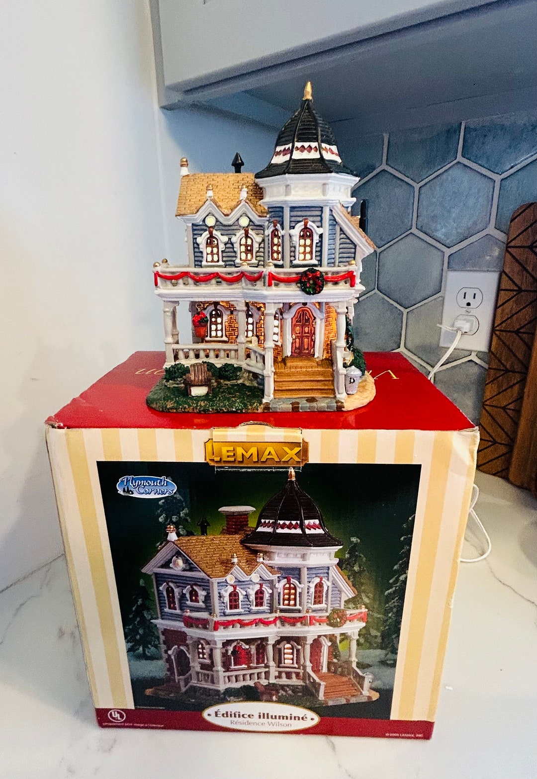 Lemax Plymouth Corners Lighted Building Wilson Residence Village Home ...