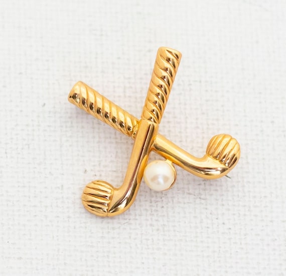 Vintage Golf Club Gold Tone Brooch by Krementz - T10 - Gem