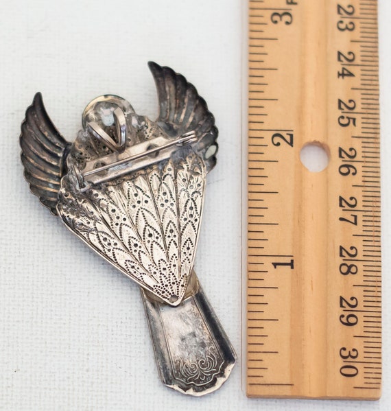 Vintage Celtic Religious Angelic Wand Brooch - T11 - Gem