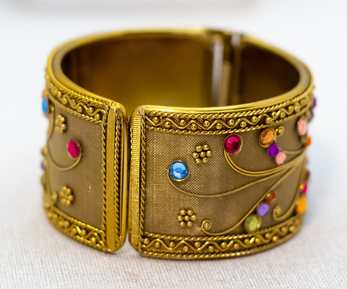 7 Inch, Vintage Fantasy Elven Enchanted Gold Tone Hinge Bangle - BX9 - Etsy