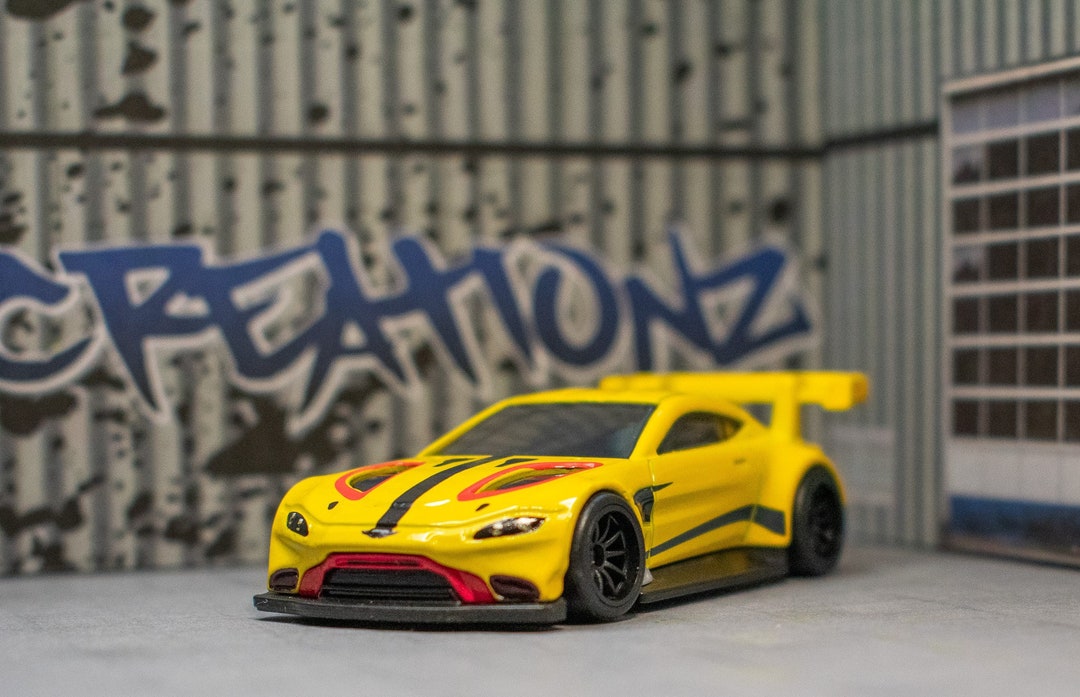 Custom Hot Wheels Aston Martin Vantage GTE - Mattel - Race Car ...