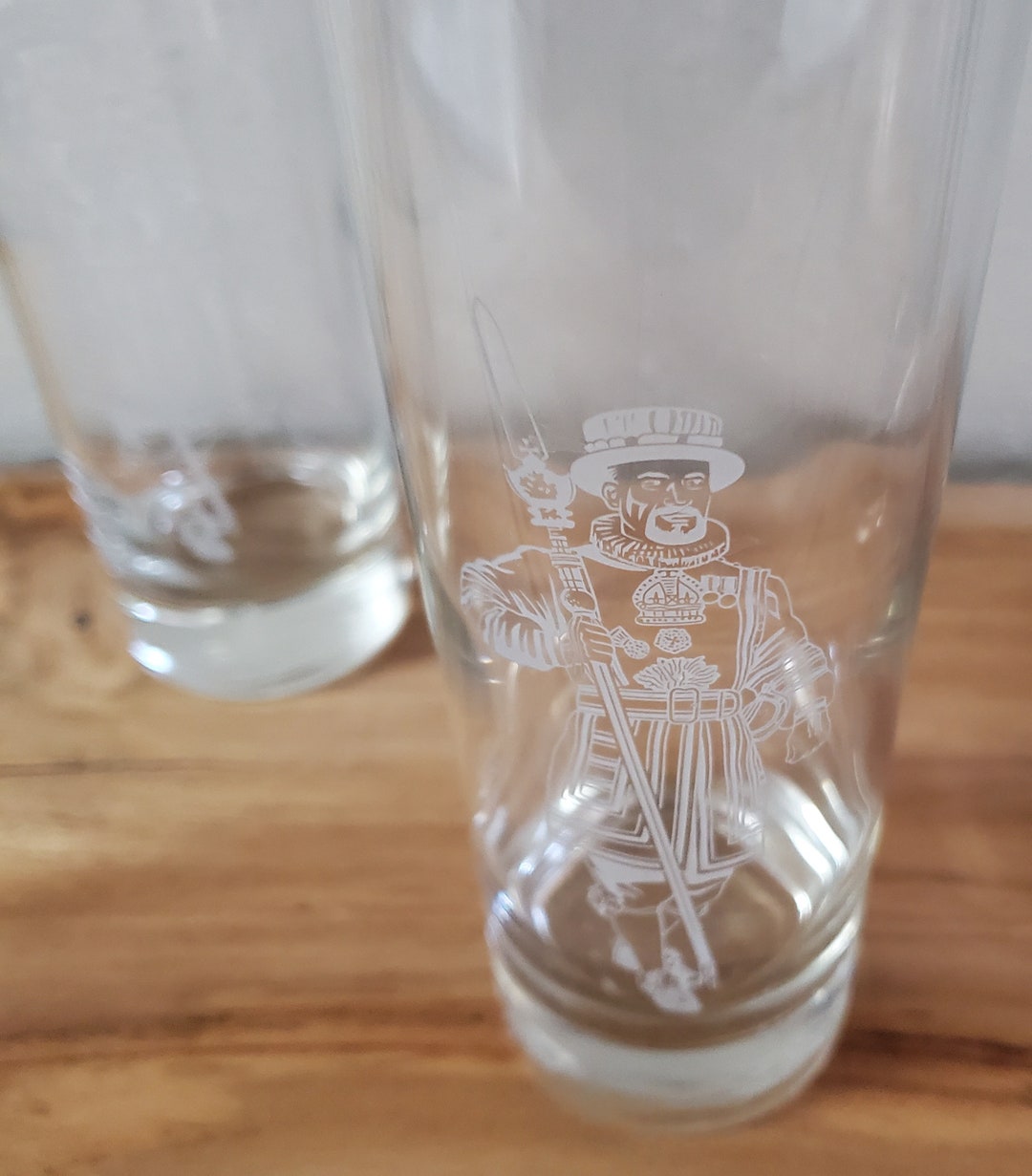 Beefeater Gin Glass Set 2 Tall Tom Collins Logo Etched Barware Cocktail ...