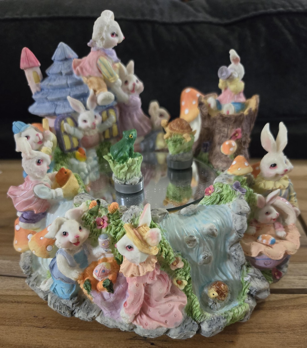 Easter Bunny Skating Pond Spring Primavera JC Penney HTF Plays Easter ...