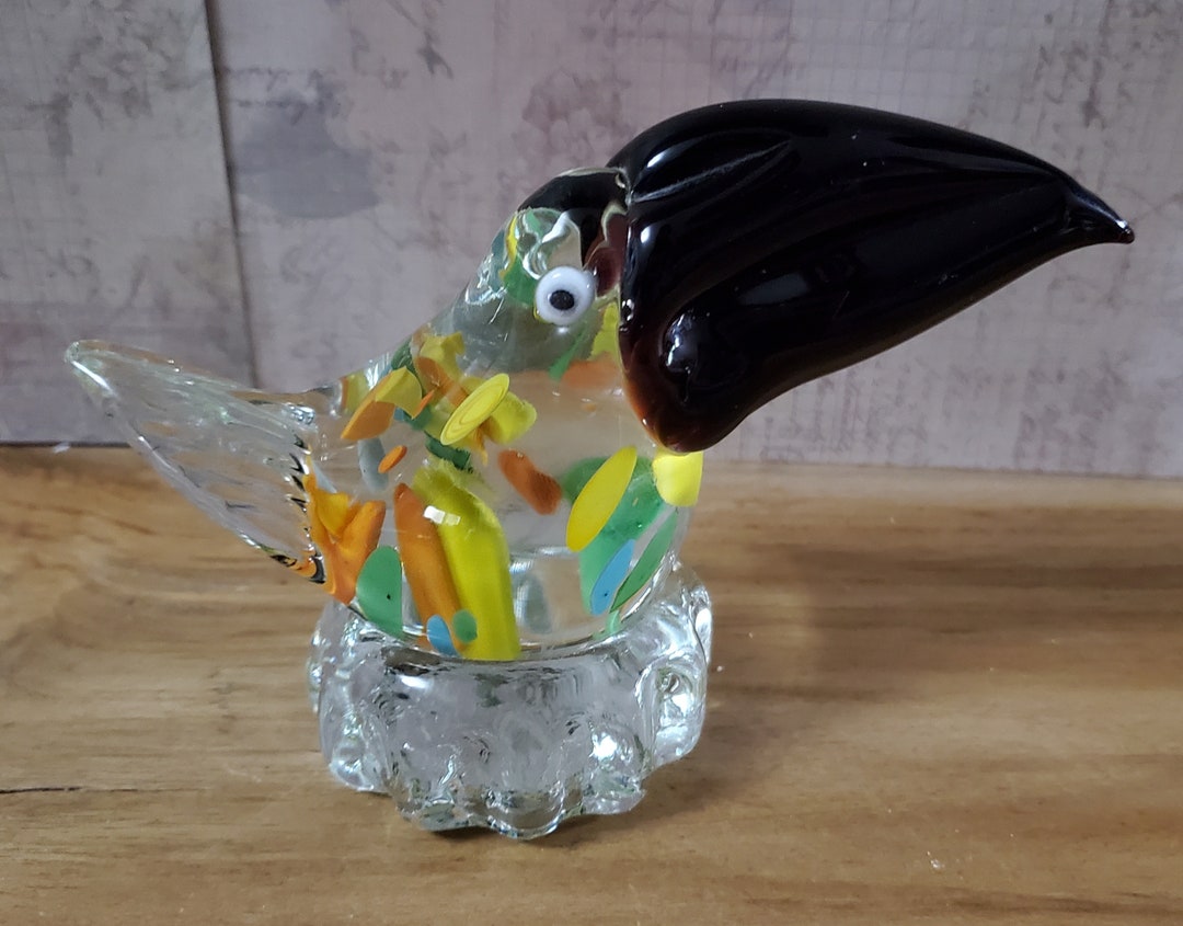 Blown Art Glass Toucan Sculpture Multicolor 7.5” Paperweight Tropical ...