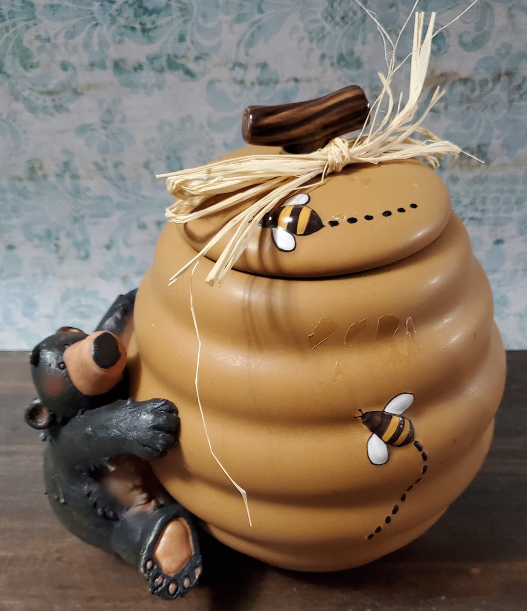 Vintage Honour Pottery Beehive Honeypot W/black Bear Leaning Cookie Jar ...