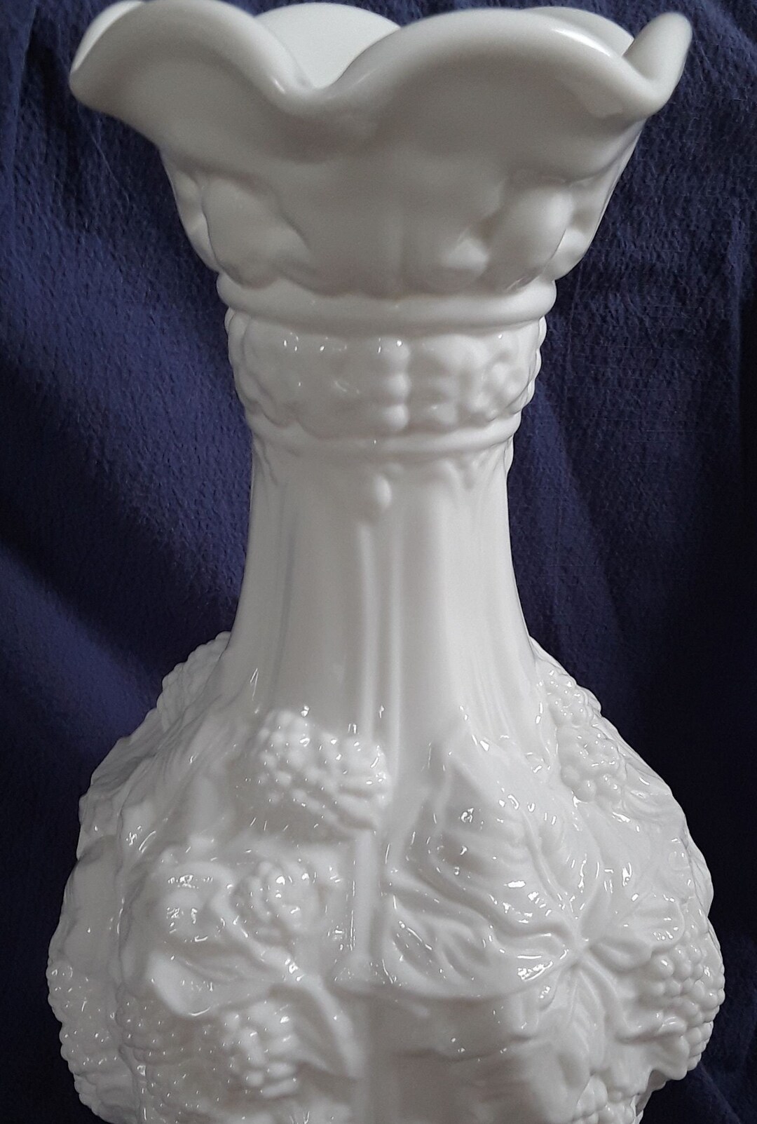 Imperial Glass Company, Milk Glass Vase, 1960s - Etsy