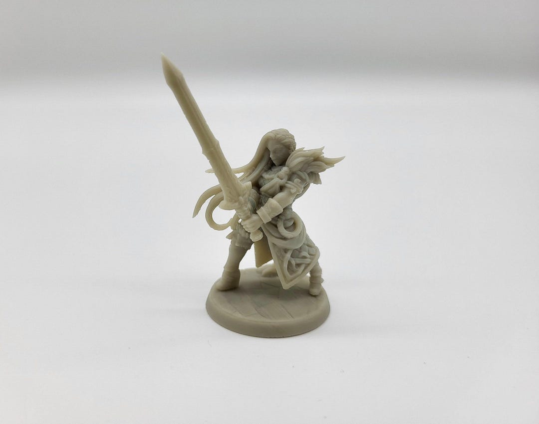 Female Fighter Dnd Viking Mini - Norse | Male | Heroine | Fighter ...