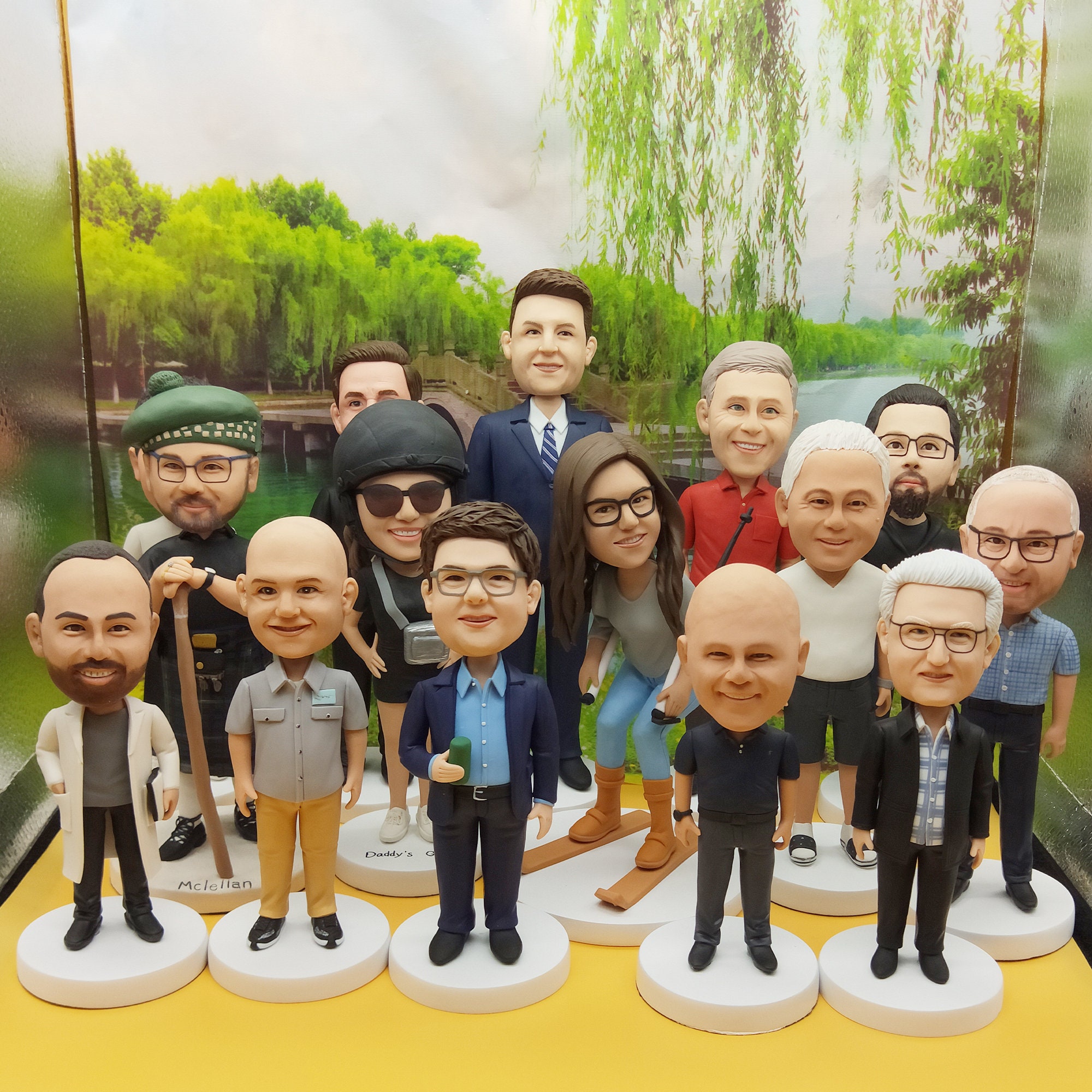 Personalized Bobbleheads, Custom Bobbleheads That Look Like You,make ...