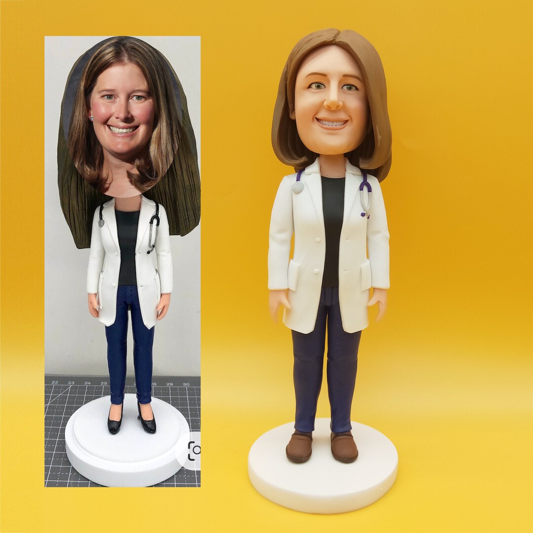 Custom Bobblehead Female Doctor and Nurse, Custom Bobblehead Female ...