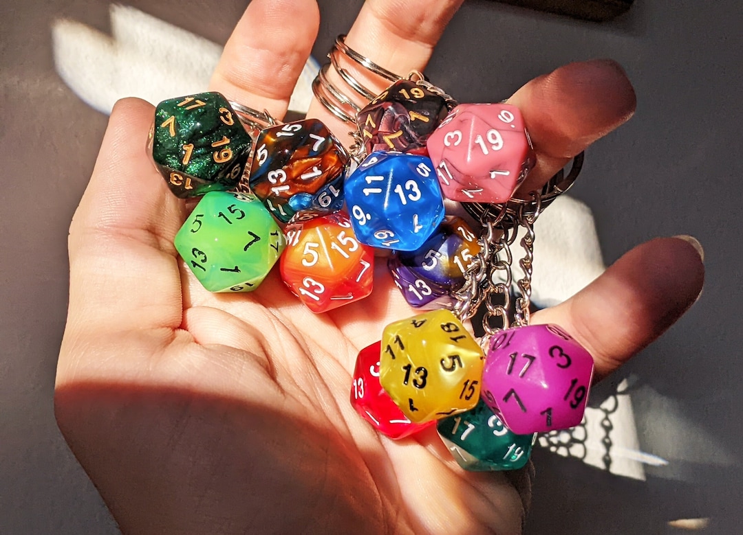 D20 Keychain Dungeons and Dragons Gift TTRPG Present - Etsy