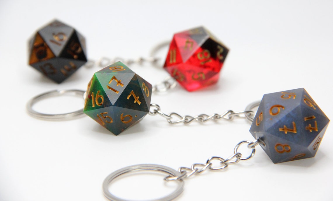 D20 Keychain Dungeons and Dragons Gift TTRPG Present - Etsy