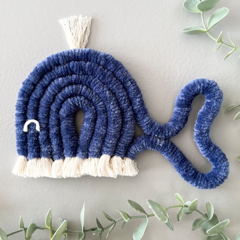 Whale Wall Hanging / Whale Nursery Decor / Macrame Wall - Etsy