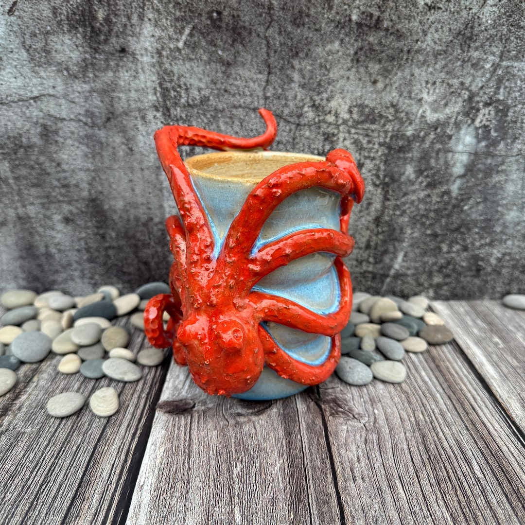 Octopus Wildlife Vase - Handmade Ceramic Vase - Etsy