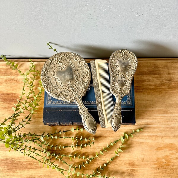 Vintage Vanity - Etsy