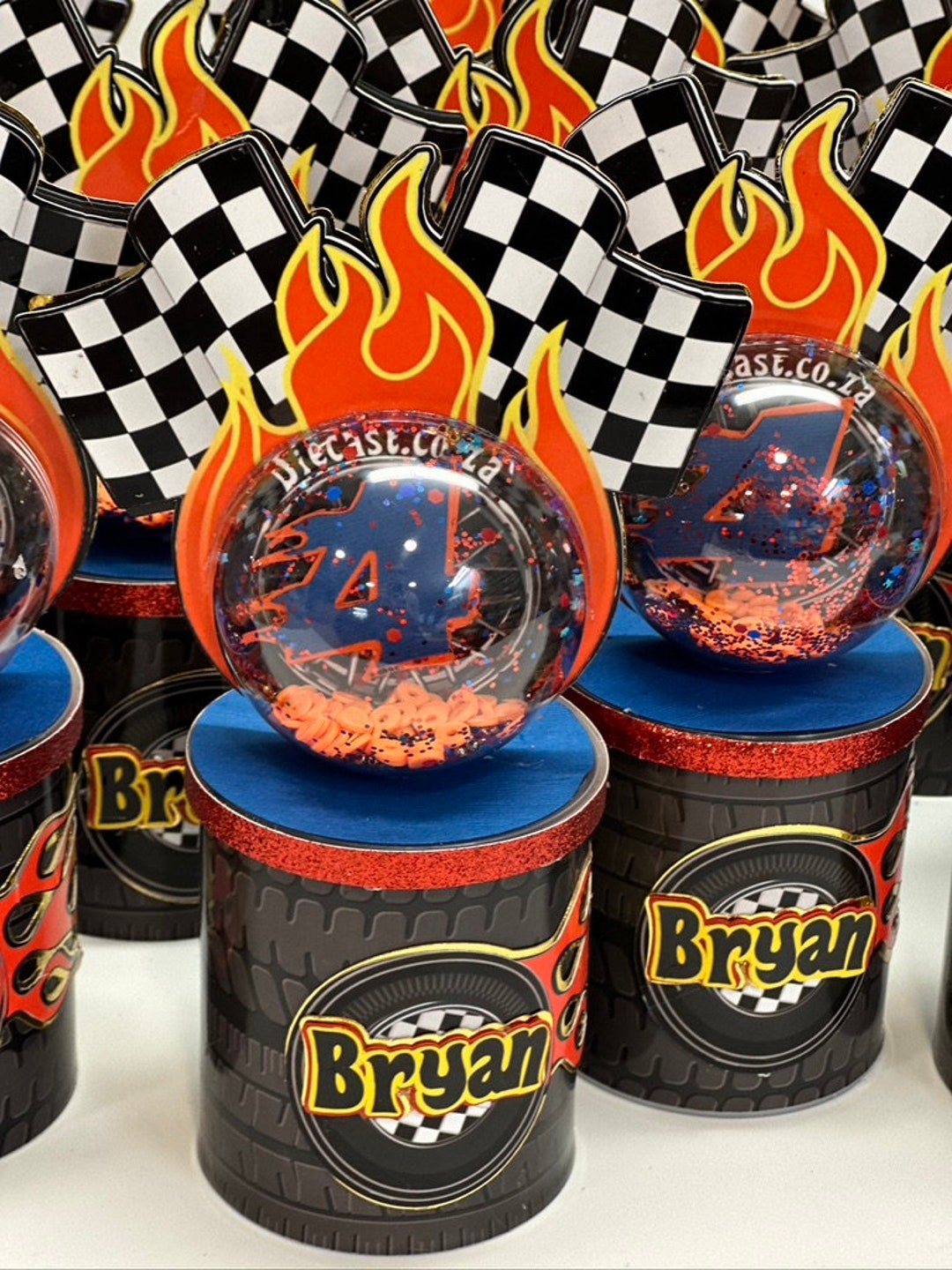 RACE CAR Pringles Shaker, Custom Party Favors, Custom Pringles Shaker ...