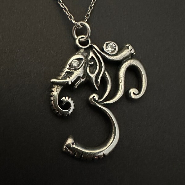 Om Symbol - Etsy