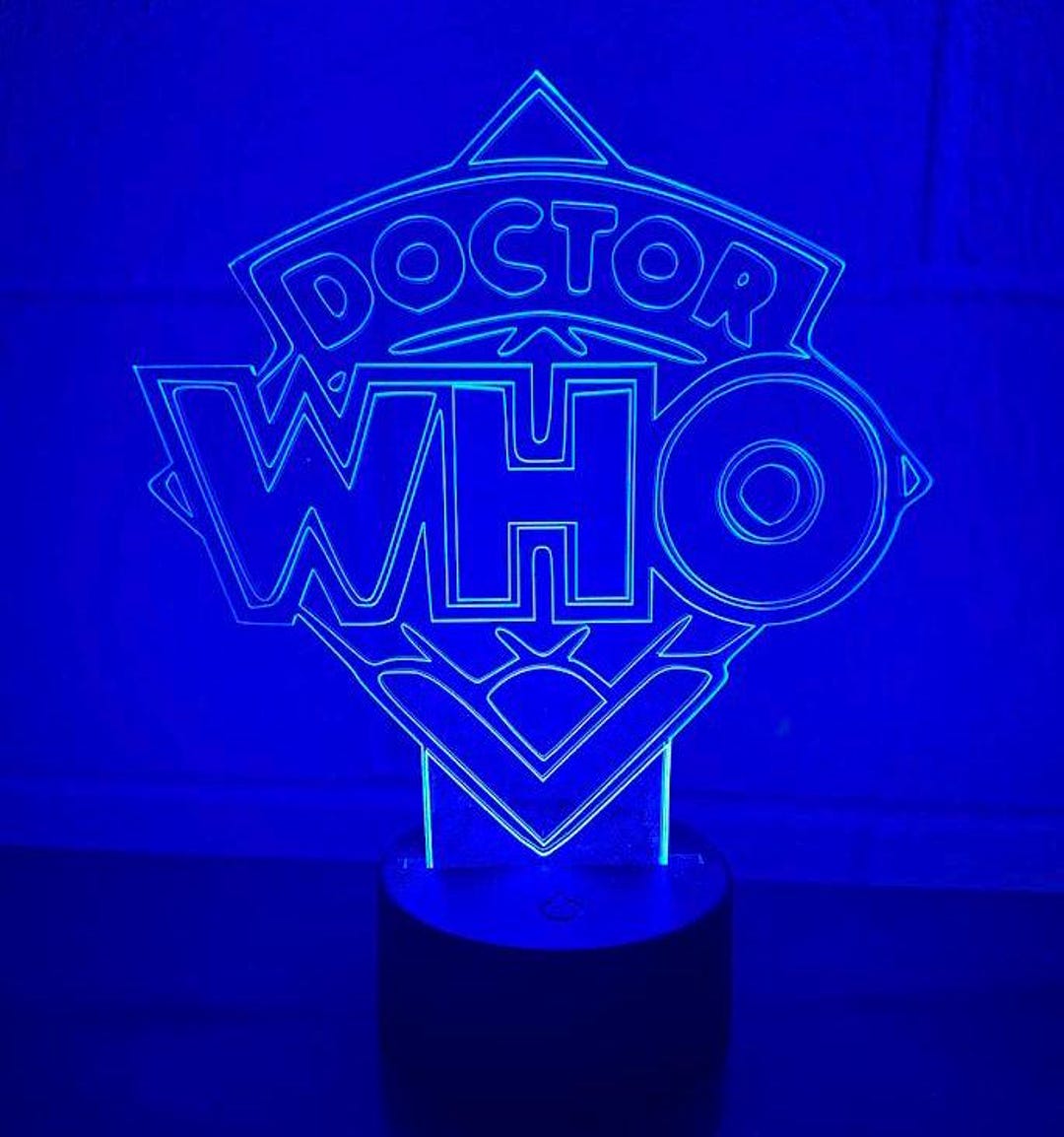 Doctor Who Edge Lit Acrylic Night Light - Dr Who Insignia or Tardis - Etsy