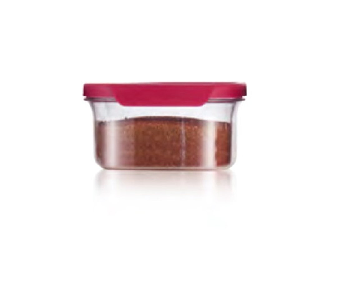 Limited Time Tupperware Tupperware Ultra Clear 2-cup/500 Ml Container ...