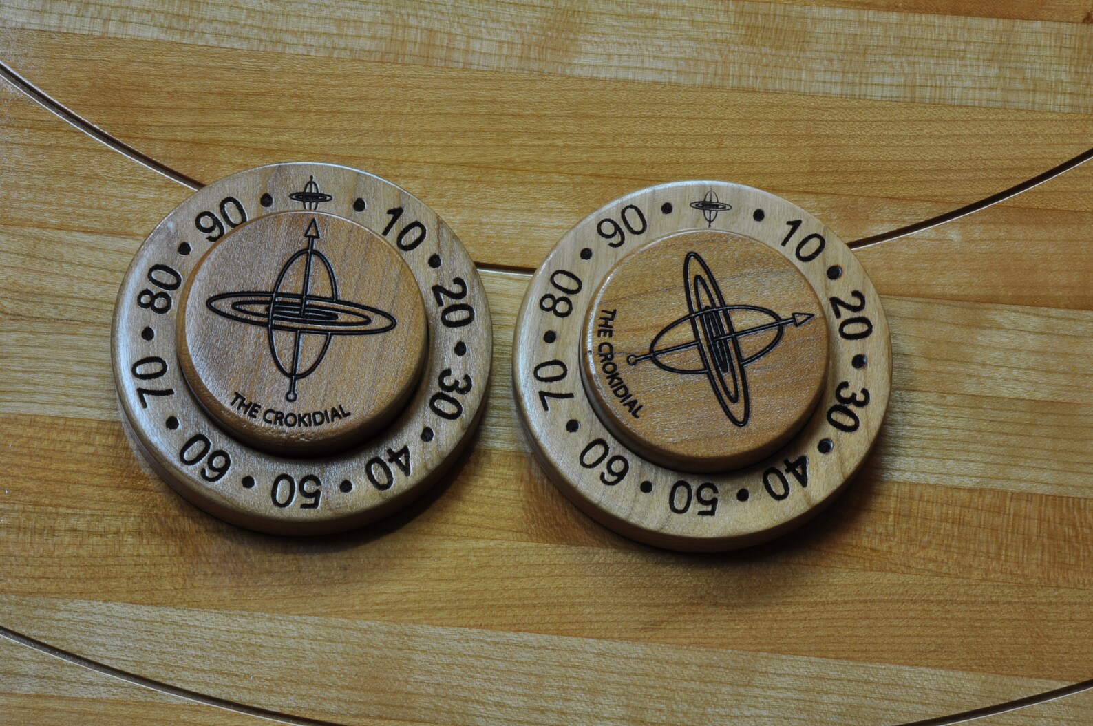 The Crokidial Crokinole Scorekeeper - All Cherry Great Gift for ...