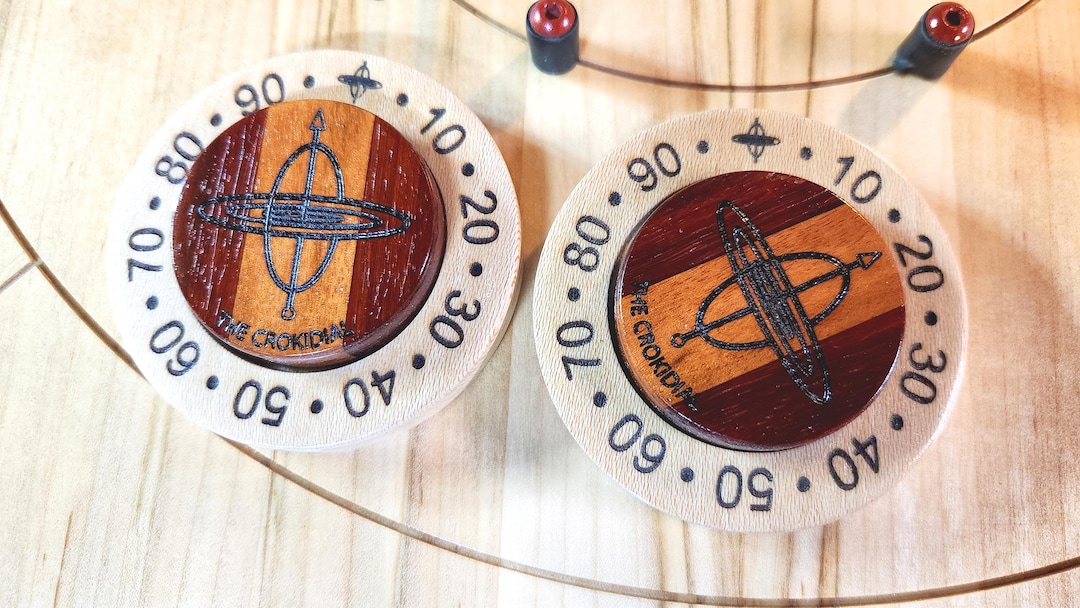 The Crokidial Crokinole Scorekeeper - Padauk, Tigerwood and Maple ...
