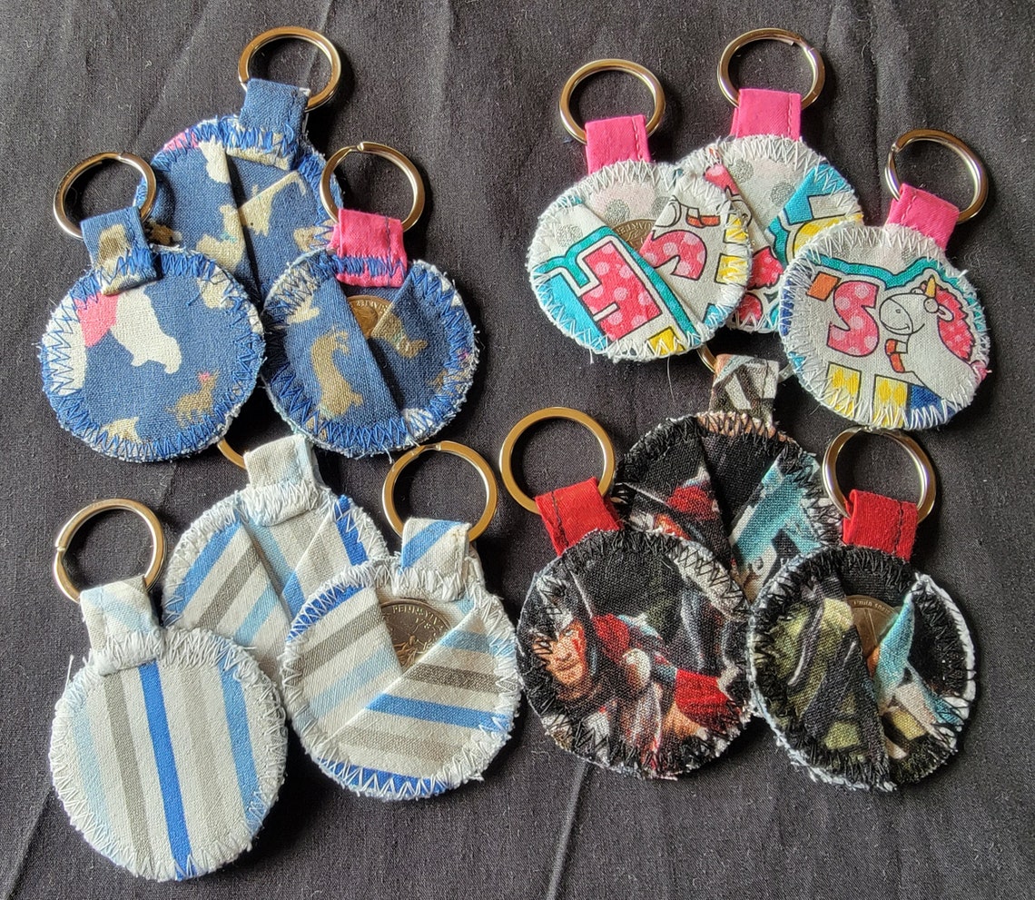 Cart Quarter Keychain - Etsy