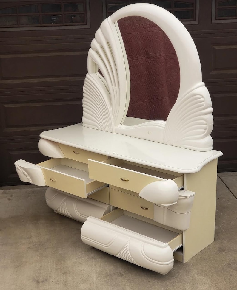 1980's Italian Deco Vanity Dresser - Etsy