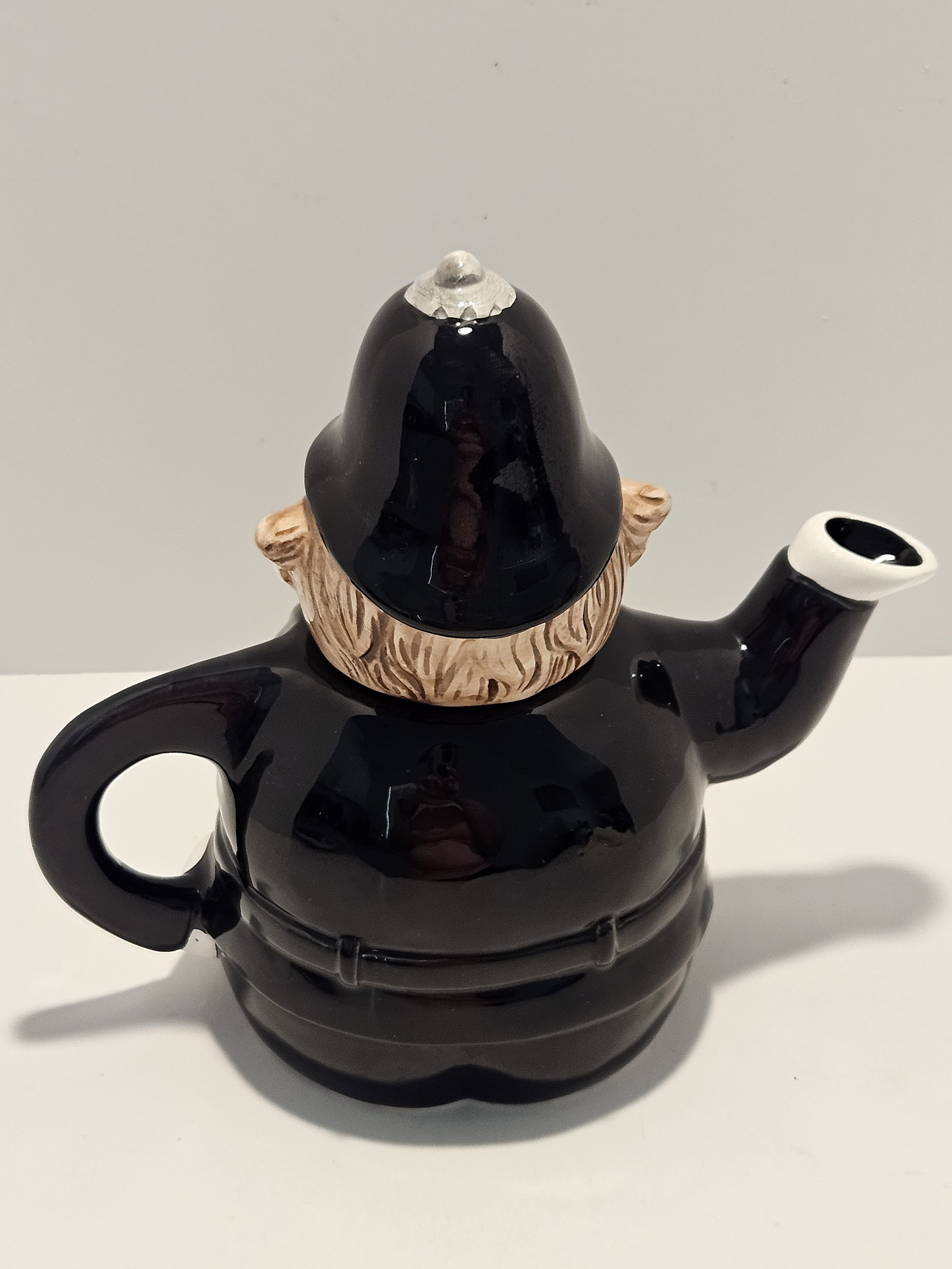 Vintage Ceramic Bobby Teapot, English Bobby, Police Officer, Cop 1970 ...