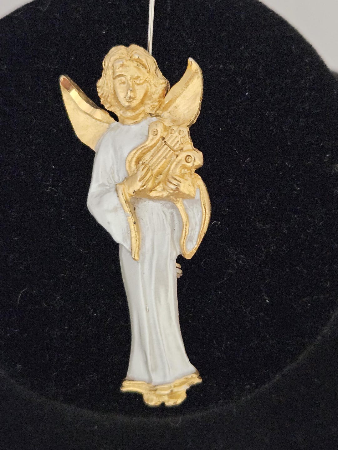 Vintage Robin Rush Angel With Wings Holding a Harp Pin Brooch-costume ...