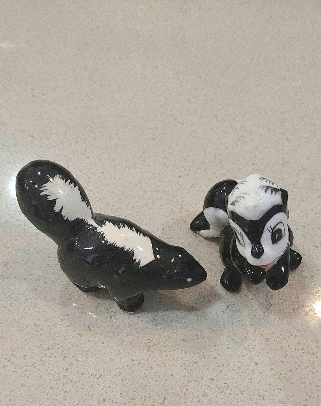 Set of 2 Vintage Miniature Skunk Figurines - Etsy