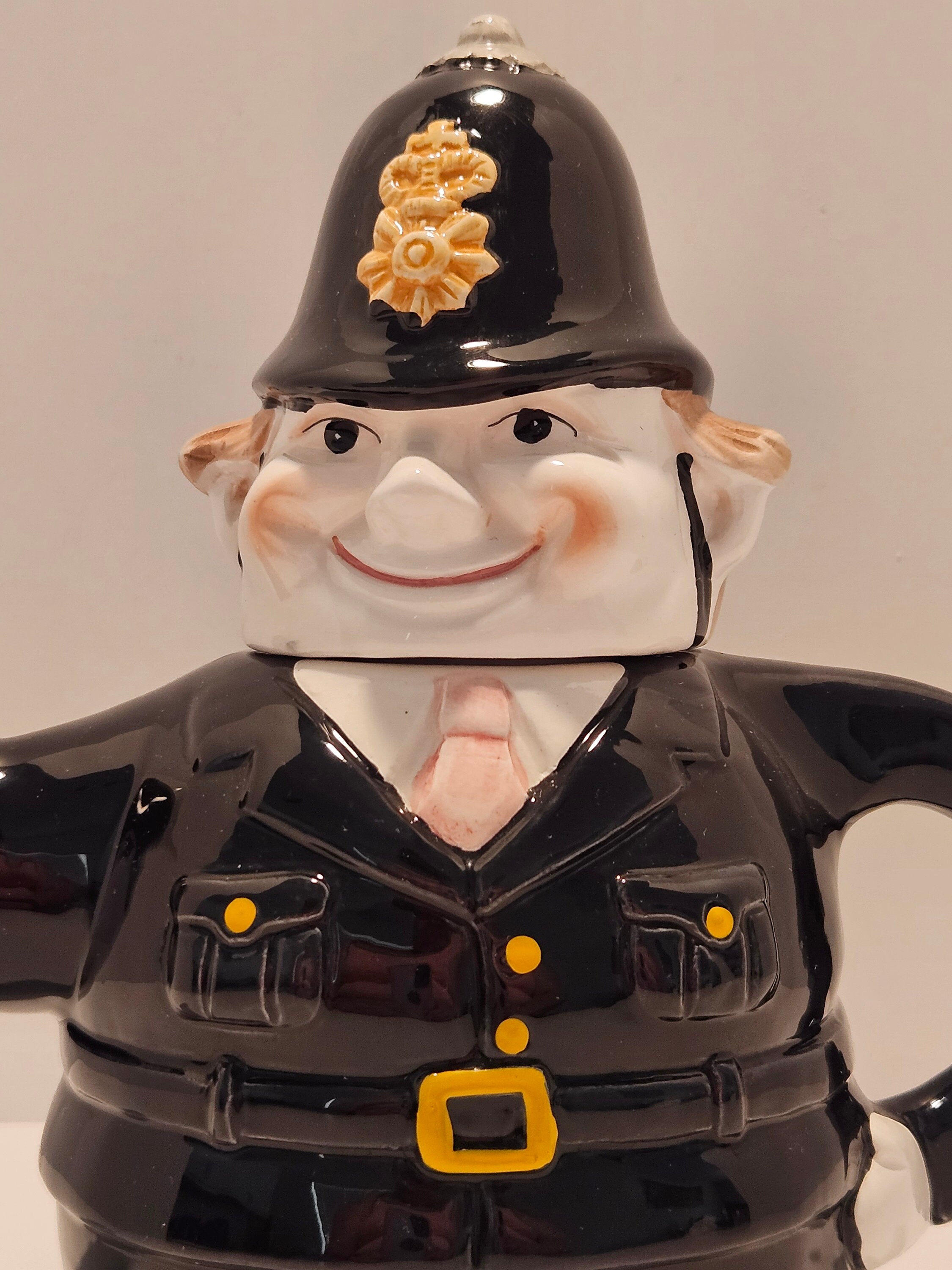 Vintage Ceramic Bobby Teapot, English Bobby, Police Officer, Cop - Etsy