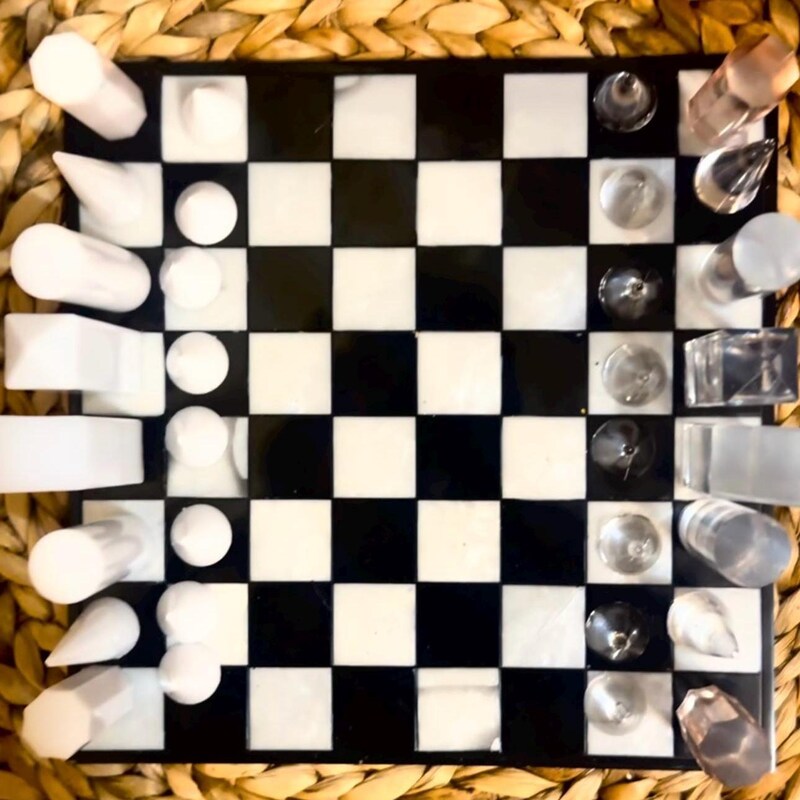 Minimalist Chess Set - Etsy
