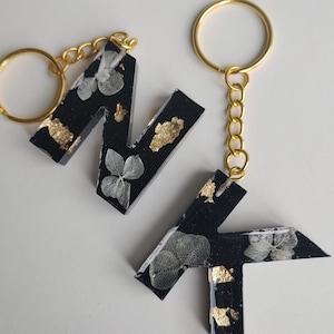 Personalized Custom Resin Keychains, Customizable Floral Handmade Gifts ...