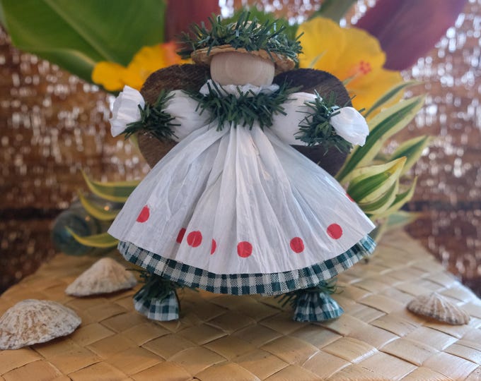 Handmade Hula Angel Christmas Ornament / Tree Topper With Red and Green ...