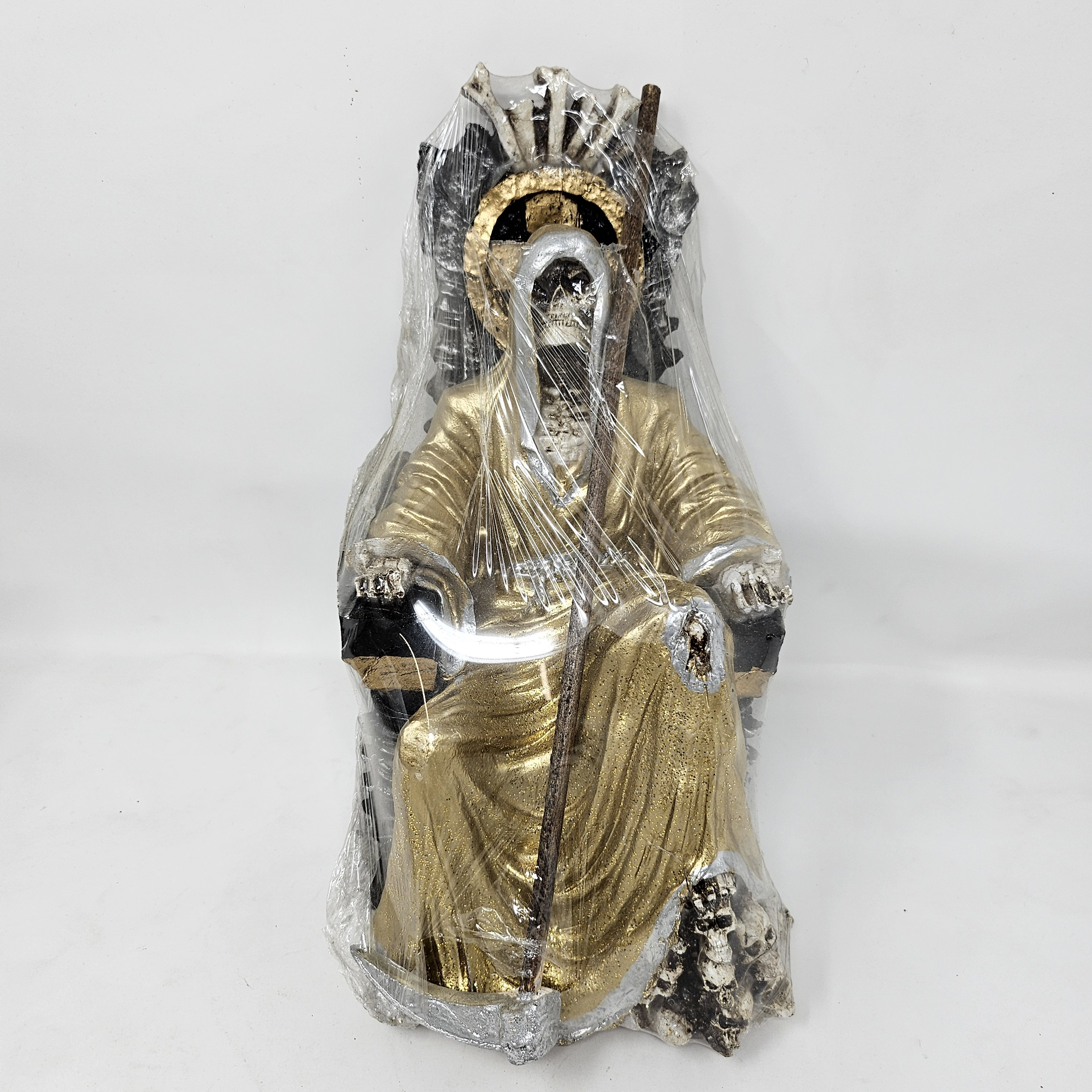 Santa Muerte Figure Seated on Throne Statue 10 Inch. Figura - Etsy