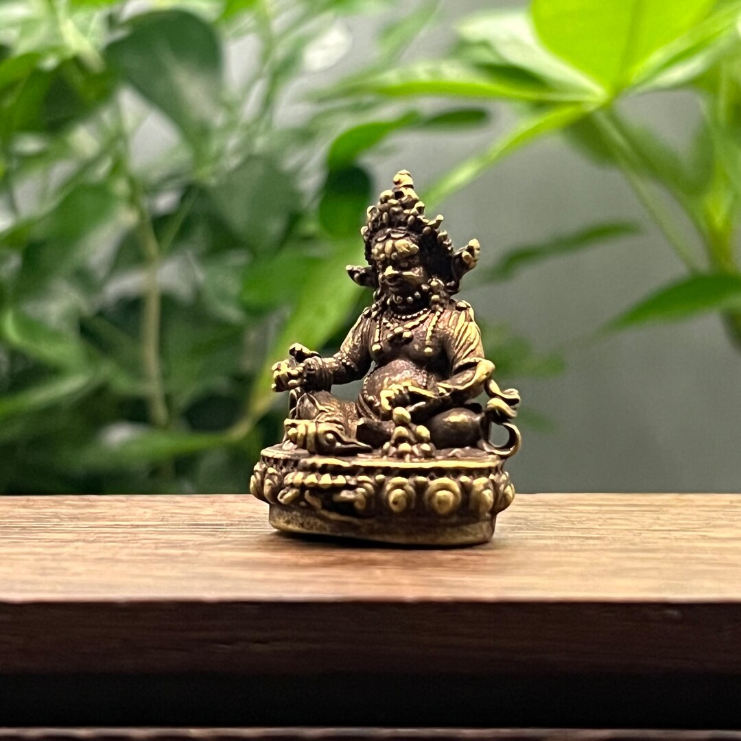 Mini Antique Yellow God of Wealth Small Ornaments, Tibetan Buddha Home ...