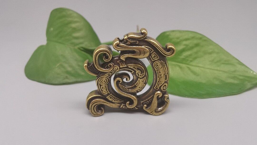 Antique Bronze Carving Auspicious Beast Dragon-shaped Ornaments, Solid ...