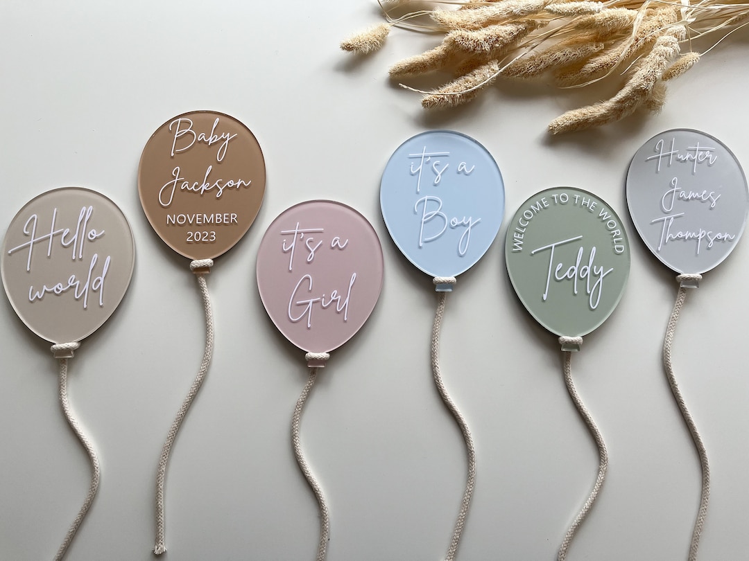 Fully Personalised Balloon Acrylic Disc for Baby / 2 Sizes / 13 Colours ...