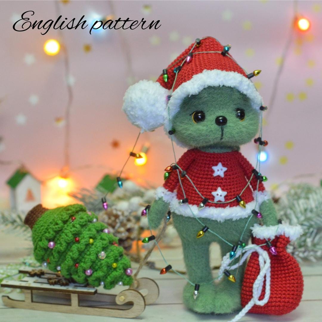 Pattern: Crochet Christmas Green Villain and Tree, | Toy Pattern ...