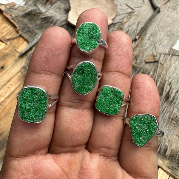 Uvarovite Garnet - Etsy